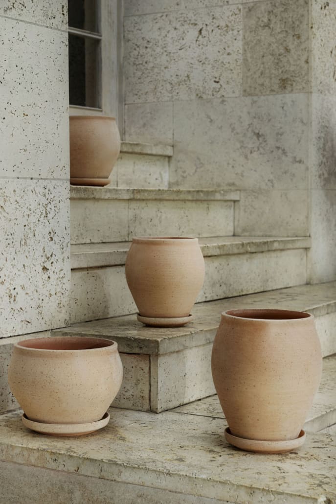Delphi Pots by Bergs Potter – the navel of the world